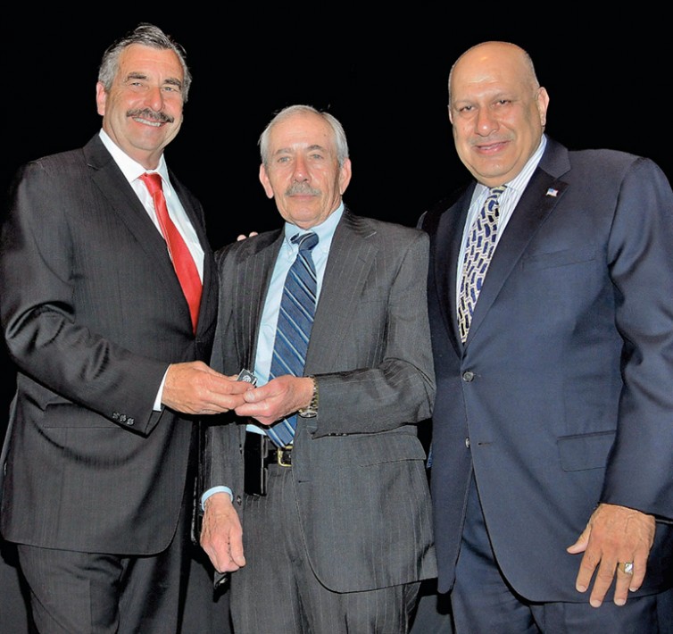 Twice a Citizen Banquet Honors Reserves and Community Leaders - Los ...